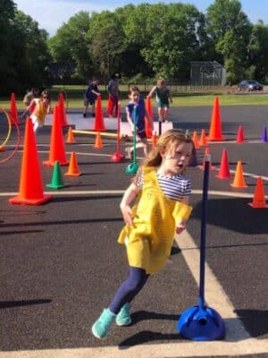 25 Team Building Activities for Kids to Build Stronger Bonds